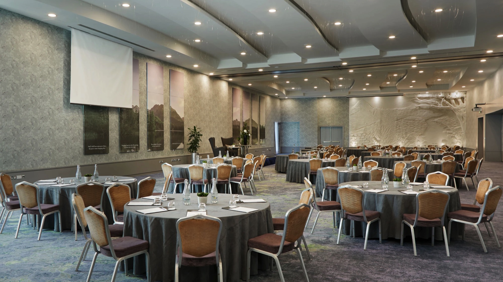 Ballycoolin Business Park - Crowne Plaza Blanchardstown